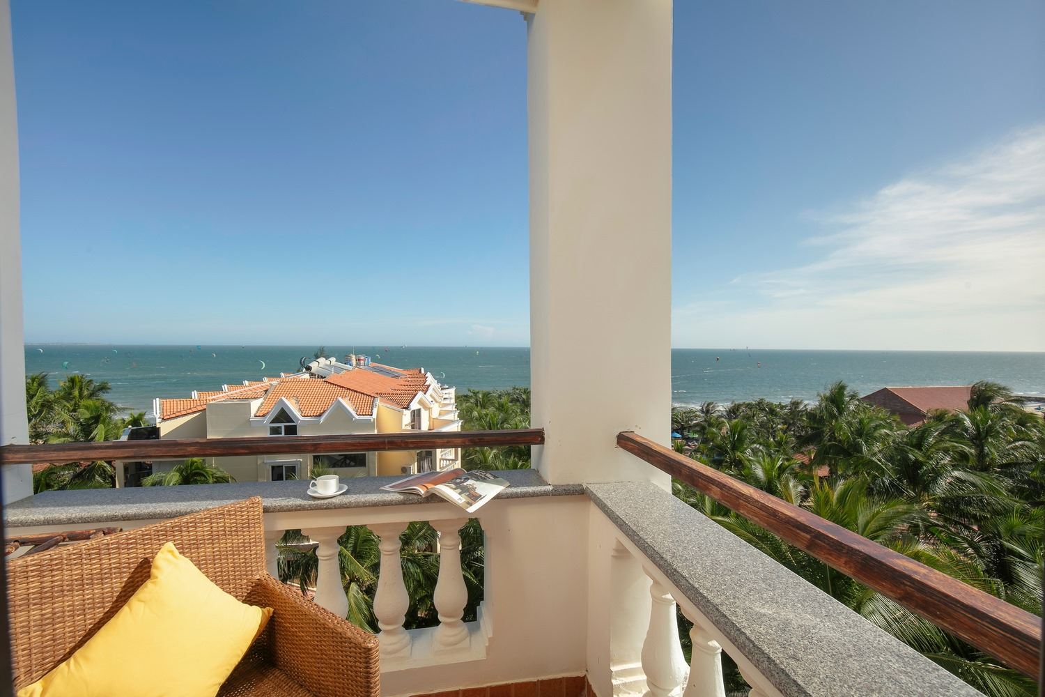 FAMILY OCEAN VIEW